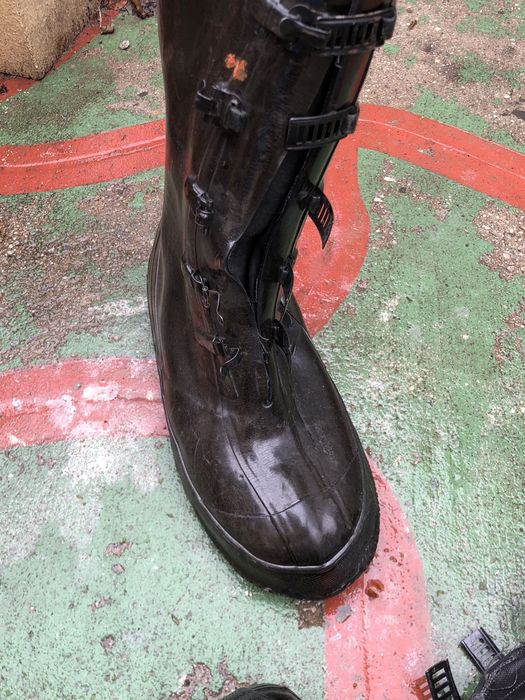 Bata Bata Duck Rain Boots | Grailed