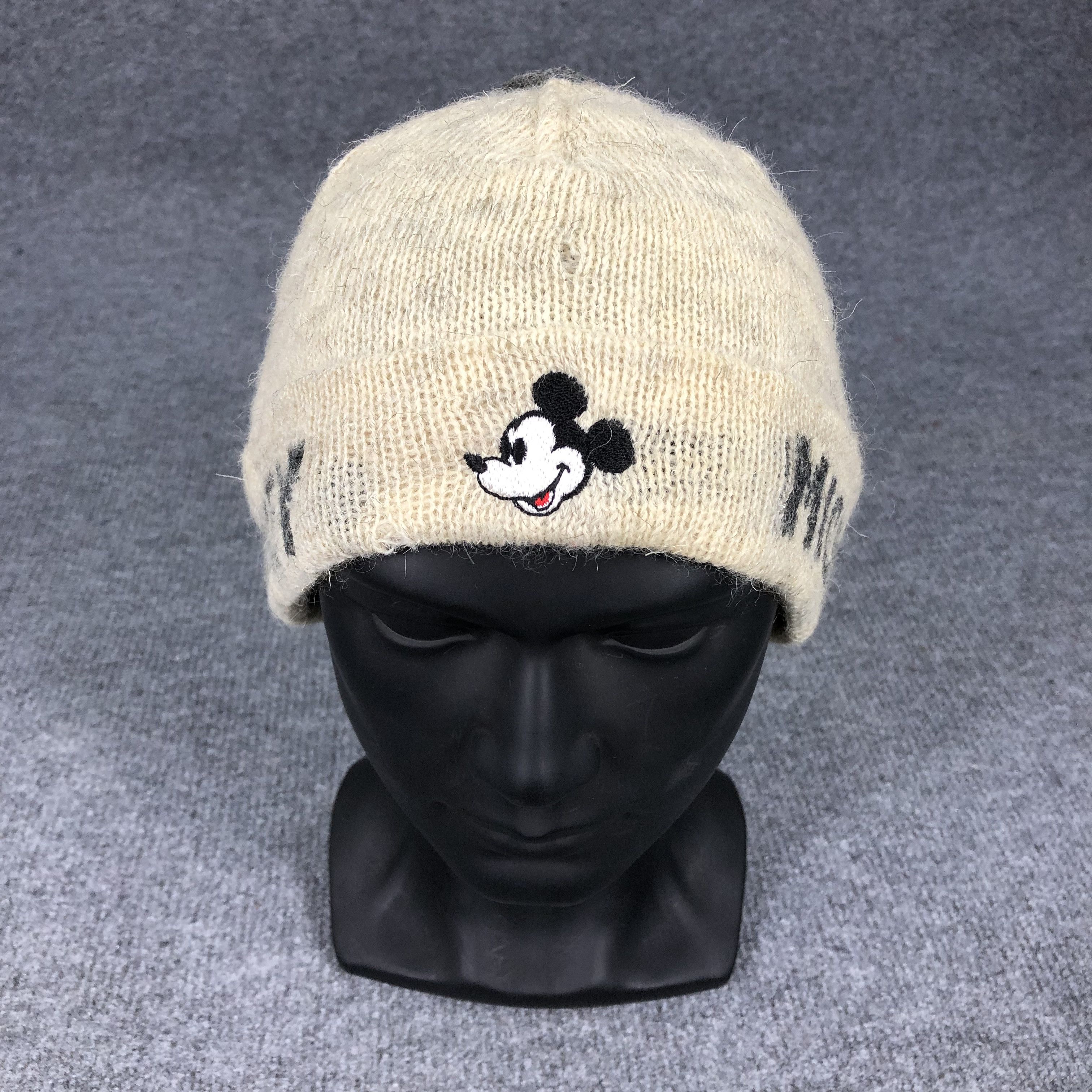 Disney × Mickey Mouse × Vintage Vintage Mickey Mouse Beanie Hat | Grailed