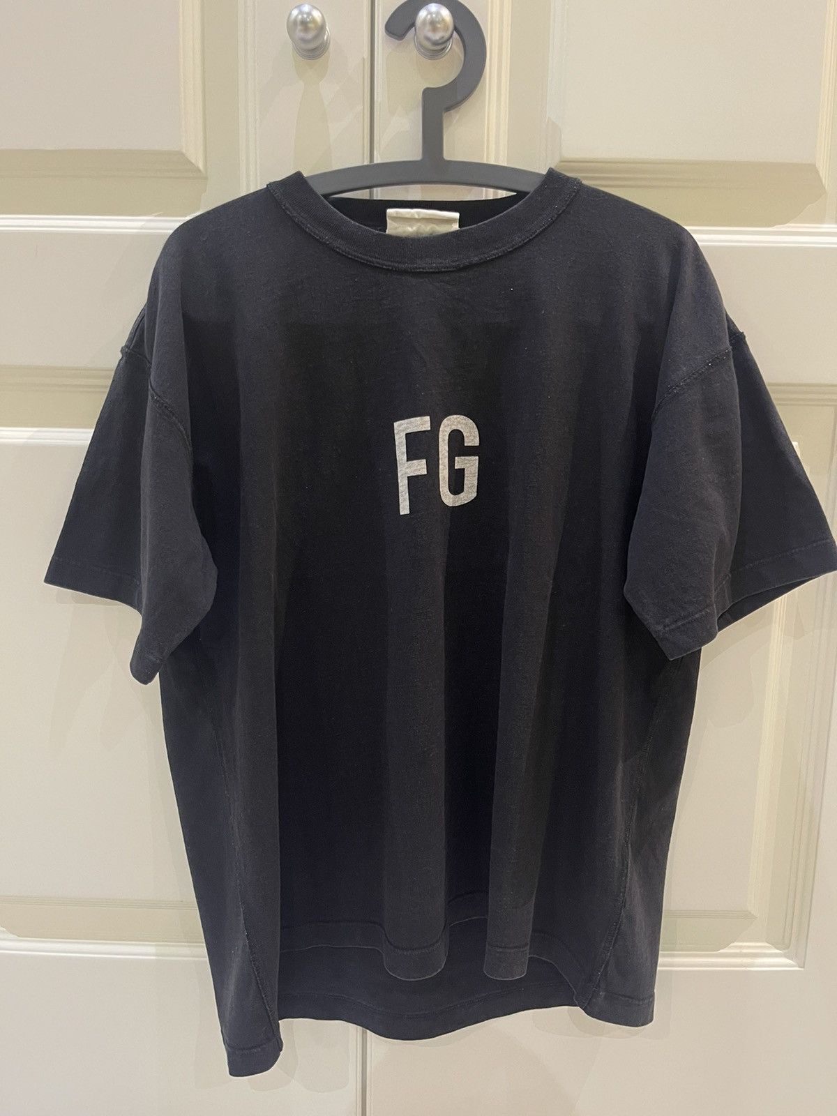 Fear of God Fear Of God Sixth Collection Black FG tee | Grailed