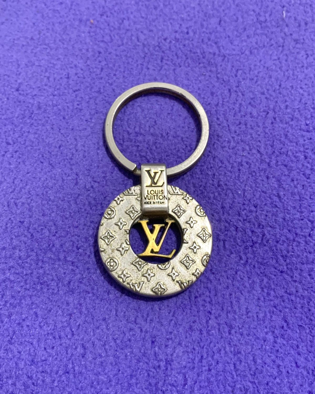Hypebeast × Louis Vuitton × Streetwear Vintage Louis Vuitton Keychain ...