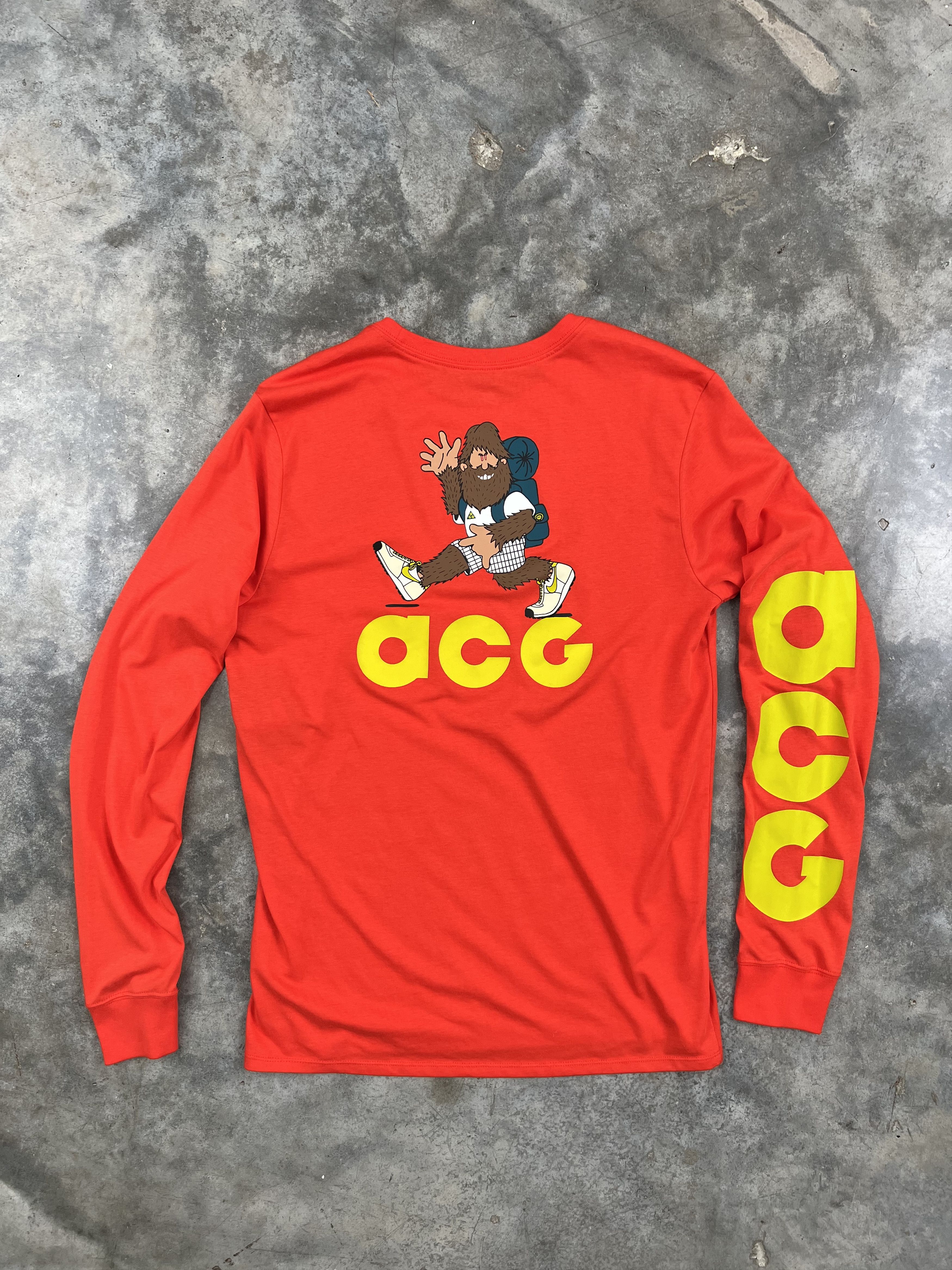 Nike ACG Nike ACG Hiking Bigfoot Long Sleeve Blood Orange Medium | Grailed