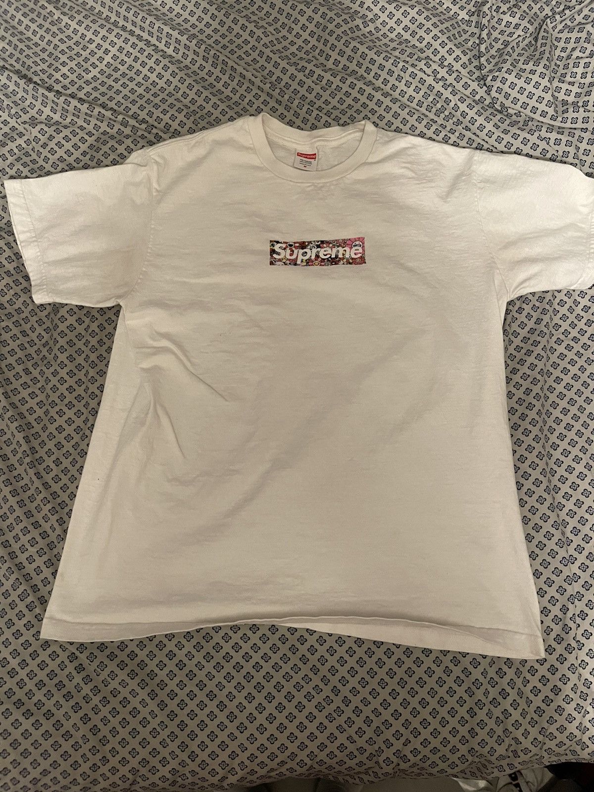 Supreme × Takashi Murakami Supreme covid 19 relief box logo Takashi ...