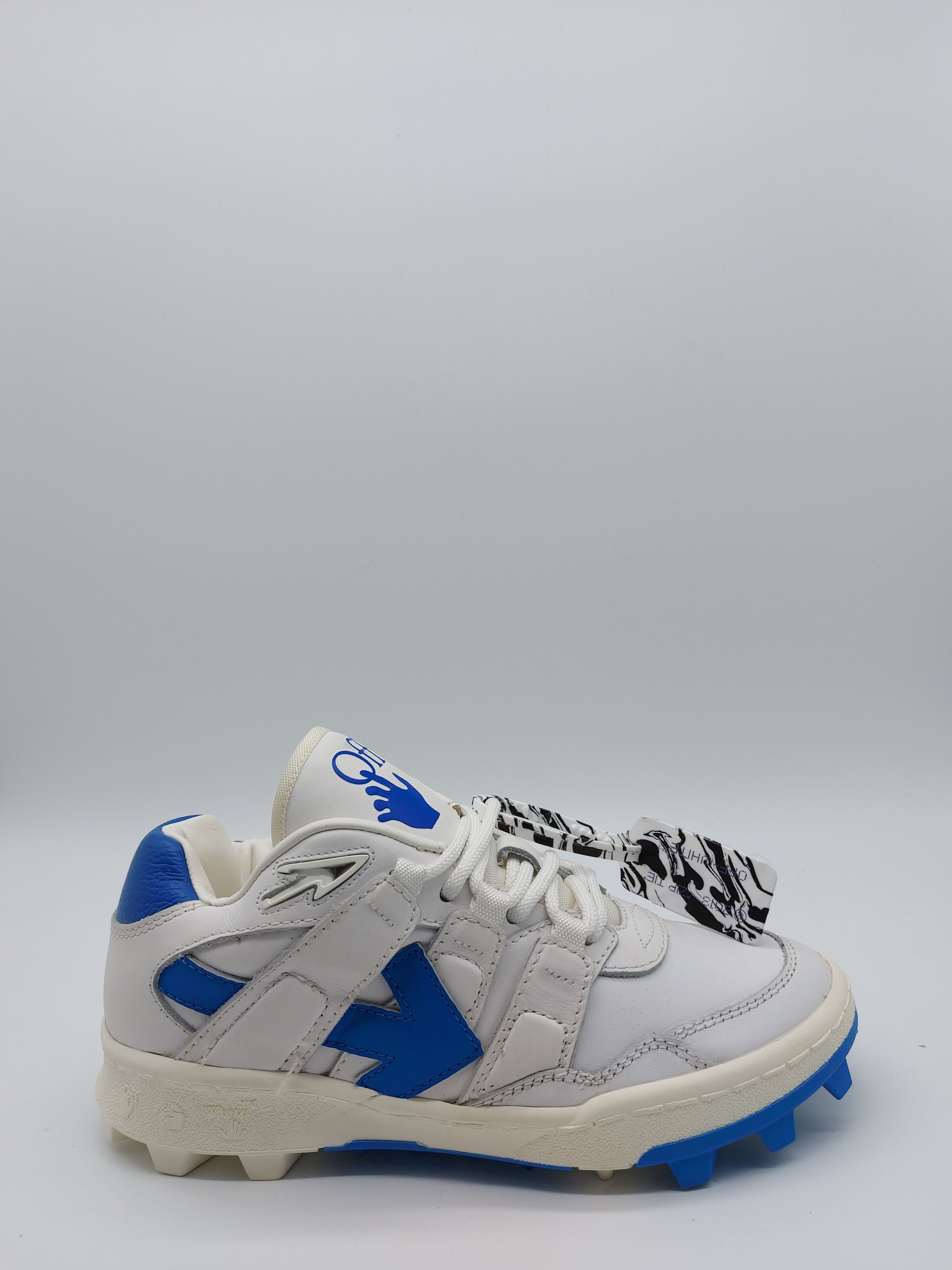 Off-White Leather mountain cleats | Grailed