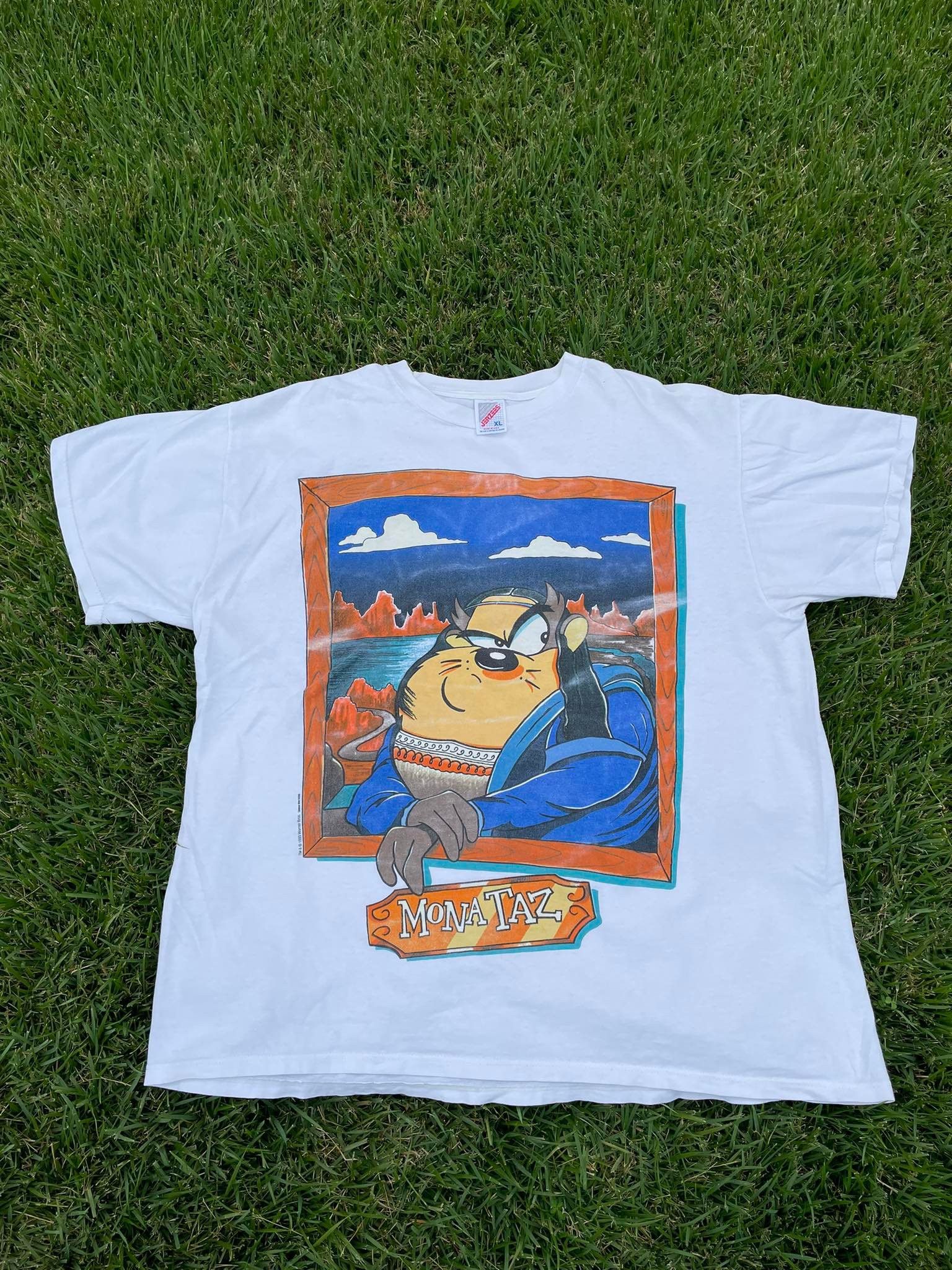 Vintage × Warner Bros Vintage 1990’s Looney Tunes Taz Mona Lisa Tee ...