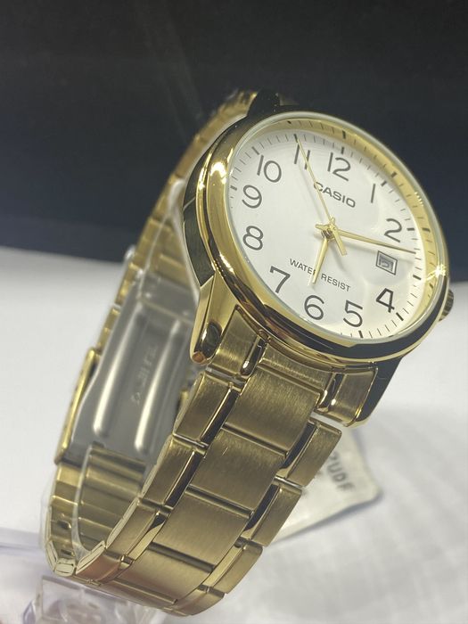Casio CASIO WATCH 38mm Diameter Men Regular Size in Stainless | Grailed