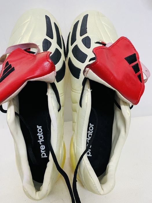 Adidas VINTAGE ADIDAS PREDATOR | Grailed