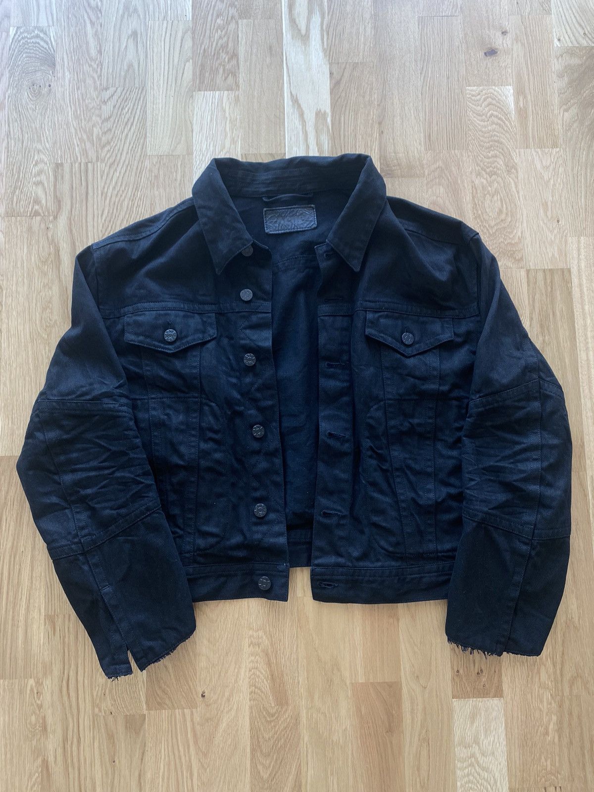 Acne Studios Acne Studios boxy cropped black denim jacket | Grailed