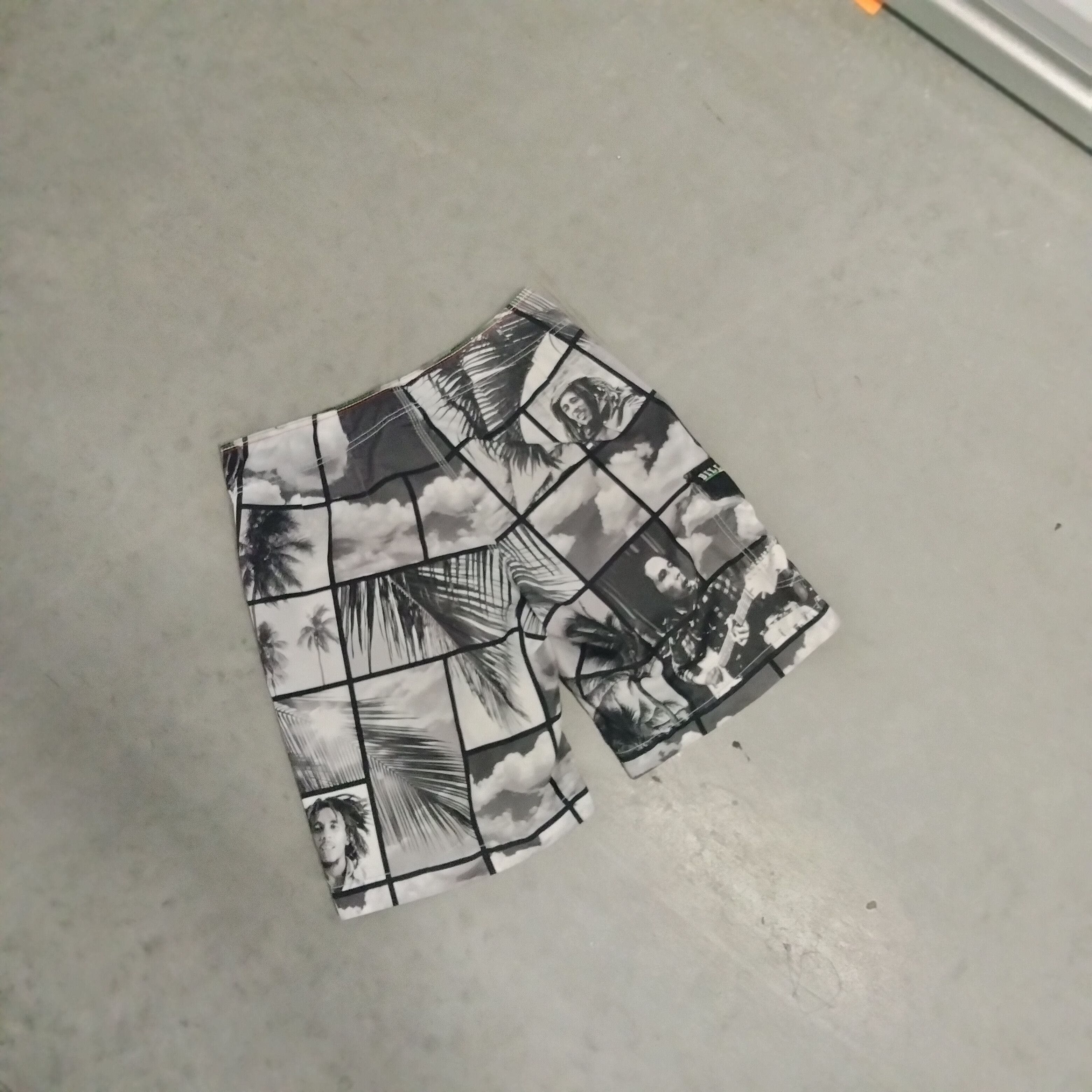 Billabong Billabong x Bob Marley Foundation Swim Trunks | Grailed