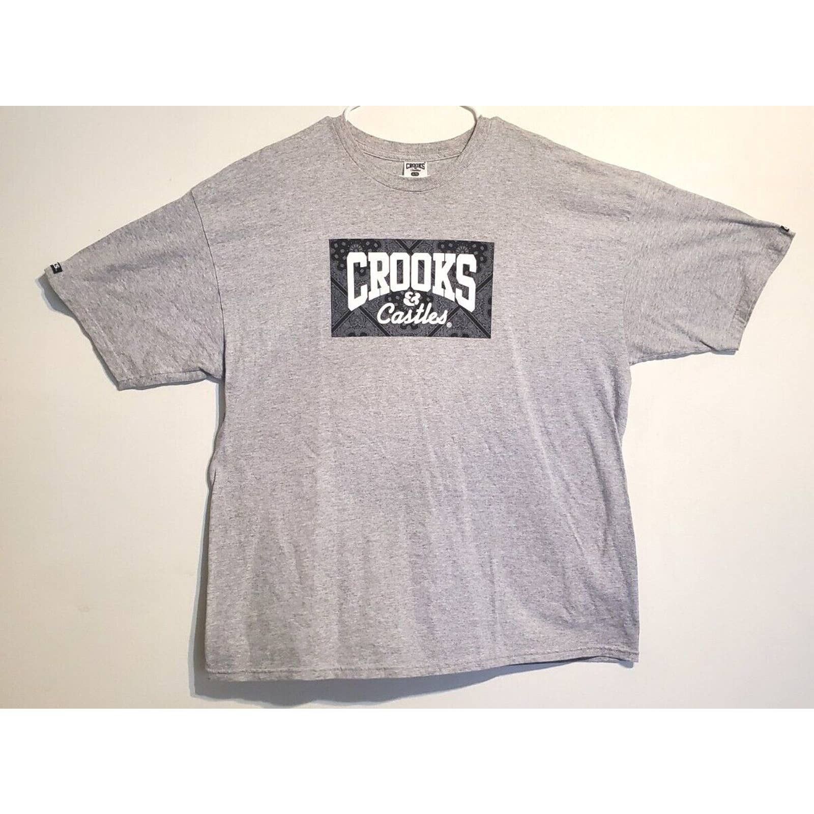 Crooks & Castles Crooks & Castles Men's Heather Gray Graphic Print T ...