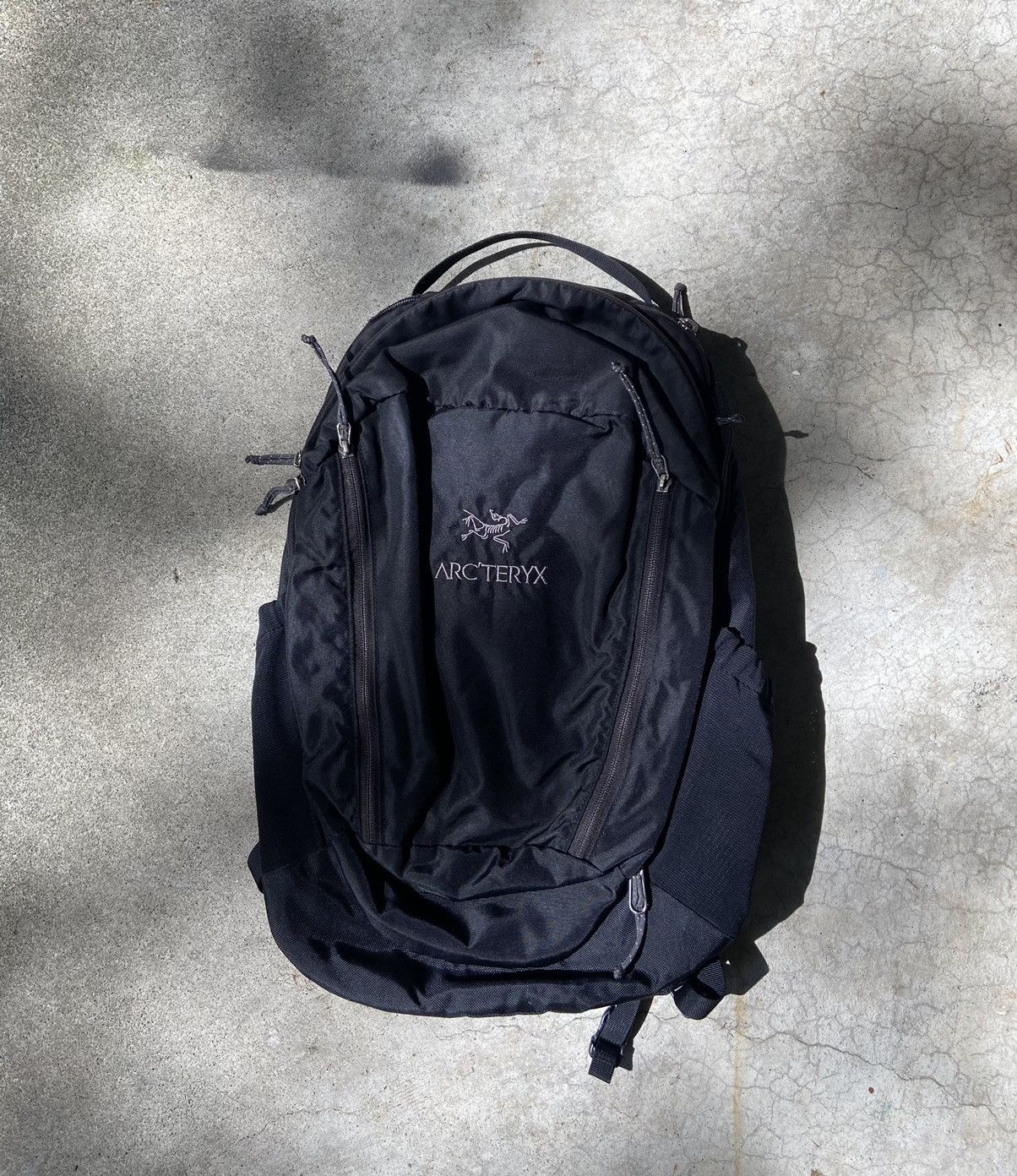 Arc'teryx Arcteryx mantis bag unisex black vintage | Grailed