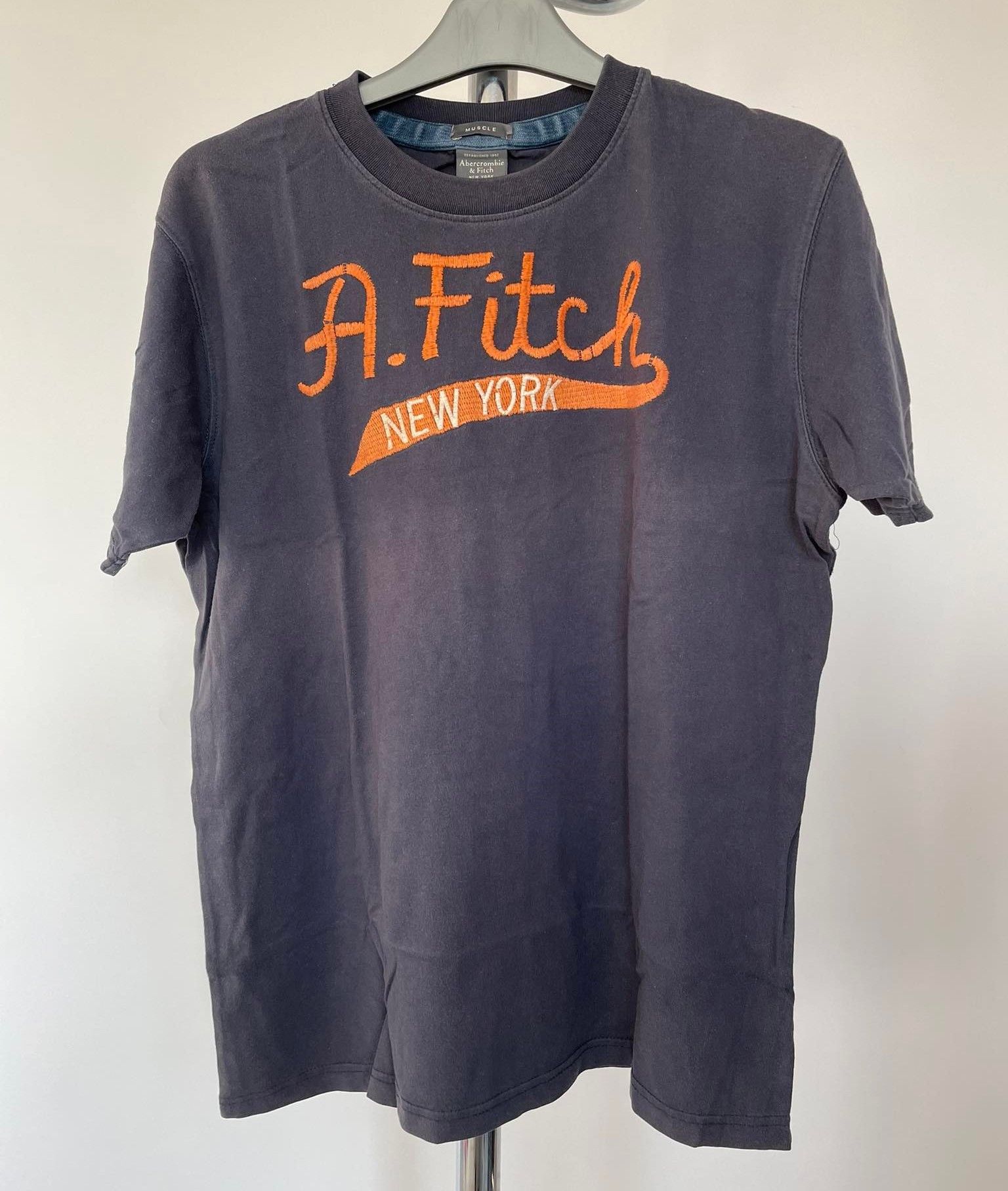 Abercrombie & Fitch × Vintage t-shirt A&F tee / vintage worned style ...