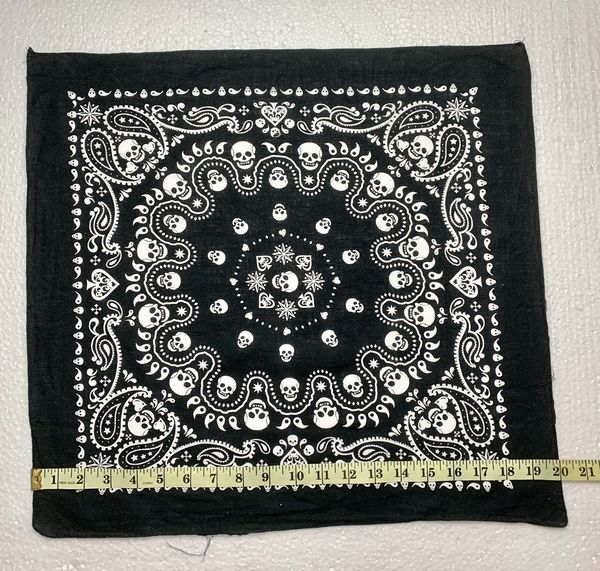 Skulls Skull Handkerchief / Neckerchief / Bandana | Grailed