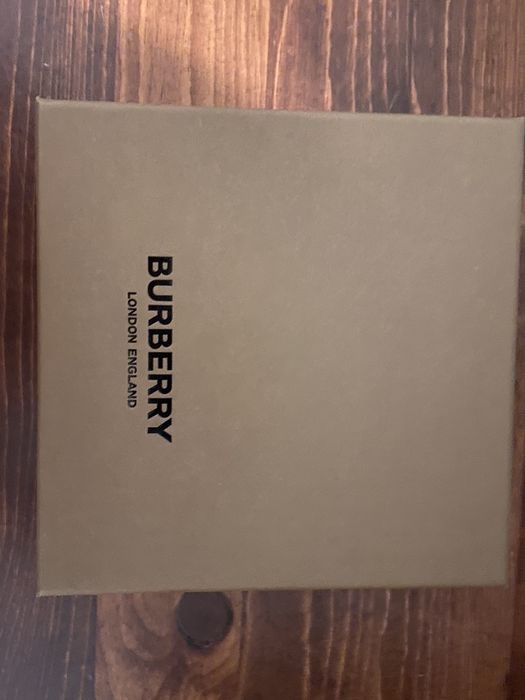 Burberry Full Burberry Packaging | Grailed