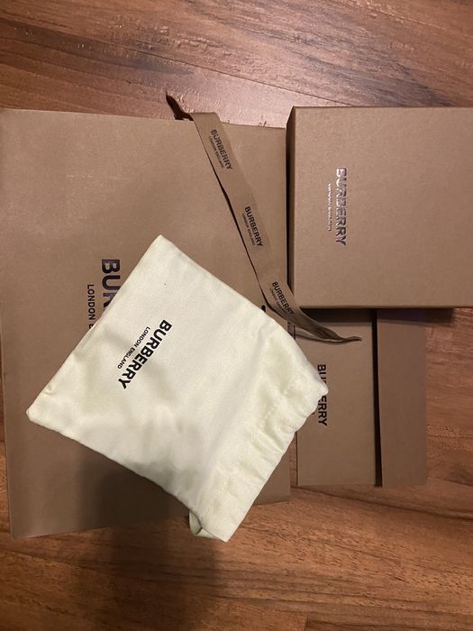 Burberry Full Burberry Packaging | Grailed