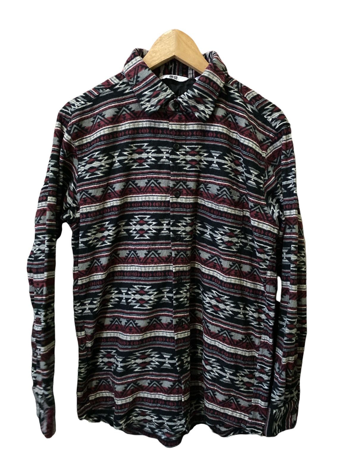 Flannel × Uniqlo Uniqlo Fleece Flannel Aztec Navajo Design Button Shirt ...
