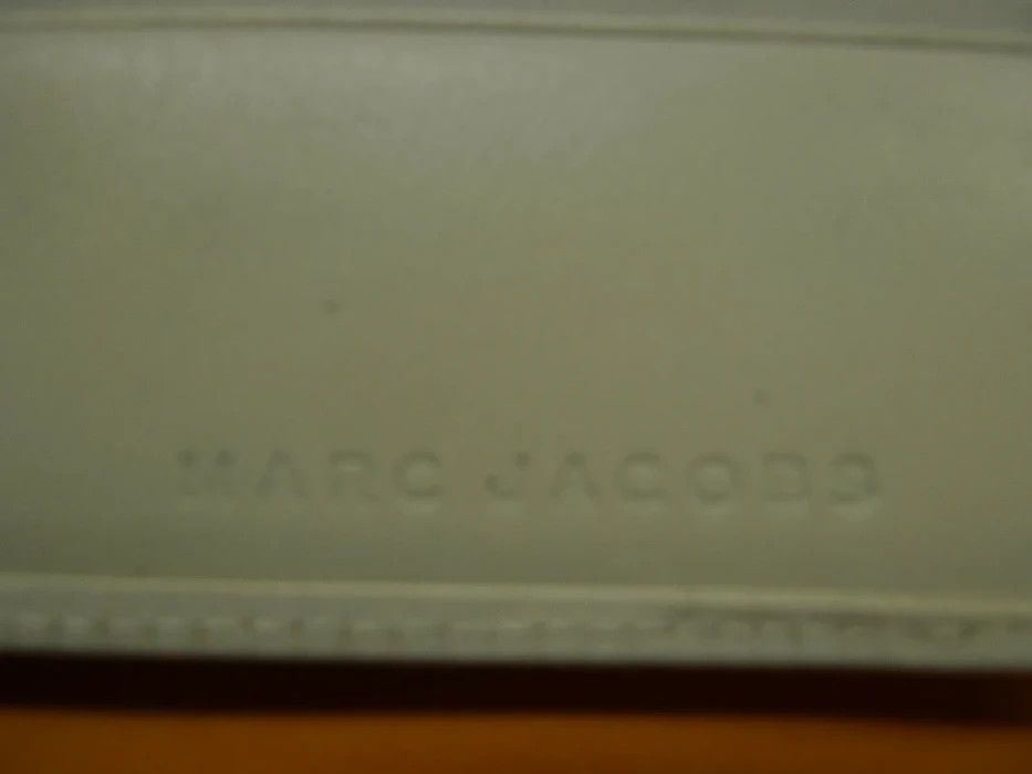 Marc Jacobs MARC JACOBS MEN'S BI-FOLD WHITE PATENT WALLET | Grailed