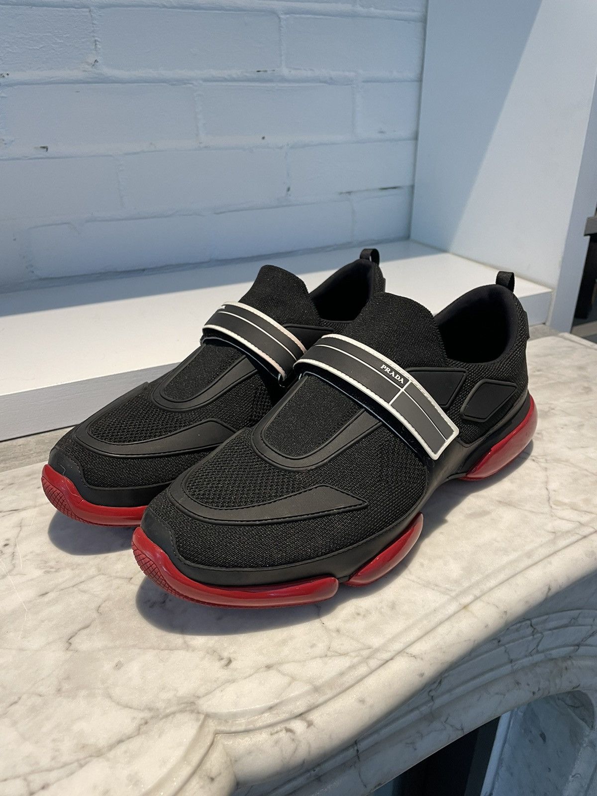 Prada Prada Cloudbust Black Red Size 10 | Grailed
