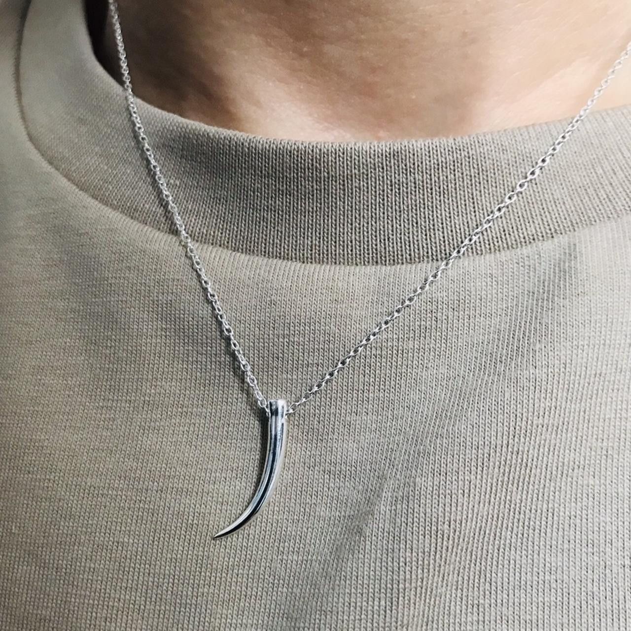 Streetwear Tooth Pendant Necklace for men | Grailed