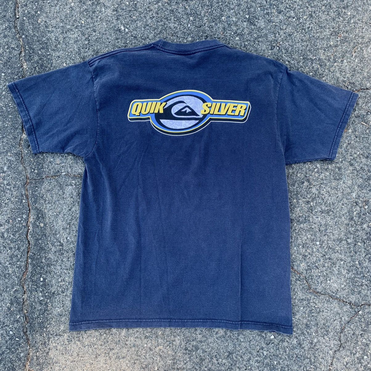 Quiksilver × Vintage 2000s Quiksilver Classic Logo Tshirt Large Faded ...