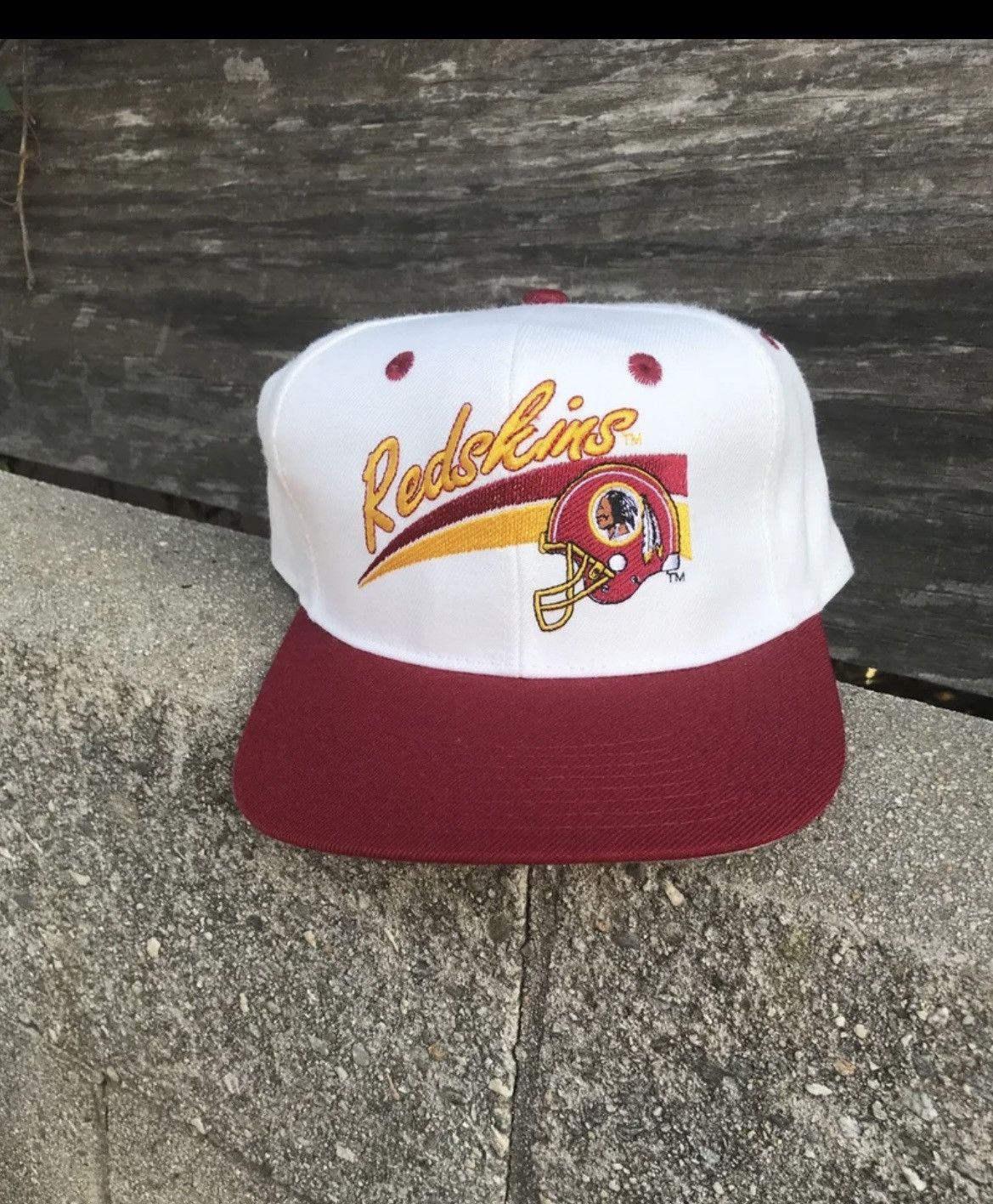NFL × Streetwear × Vintage Washington Redskins Vintage 90s NFL Fitted ...