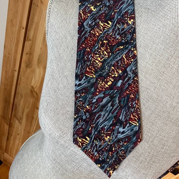 Other Cocktail Collection Dark Beer Under Microscope Tie | Grailed