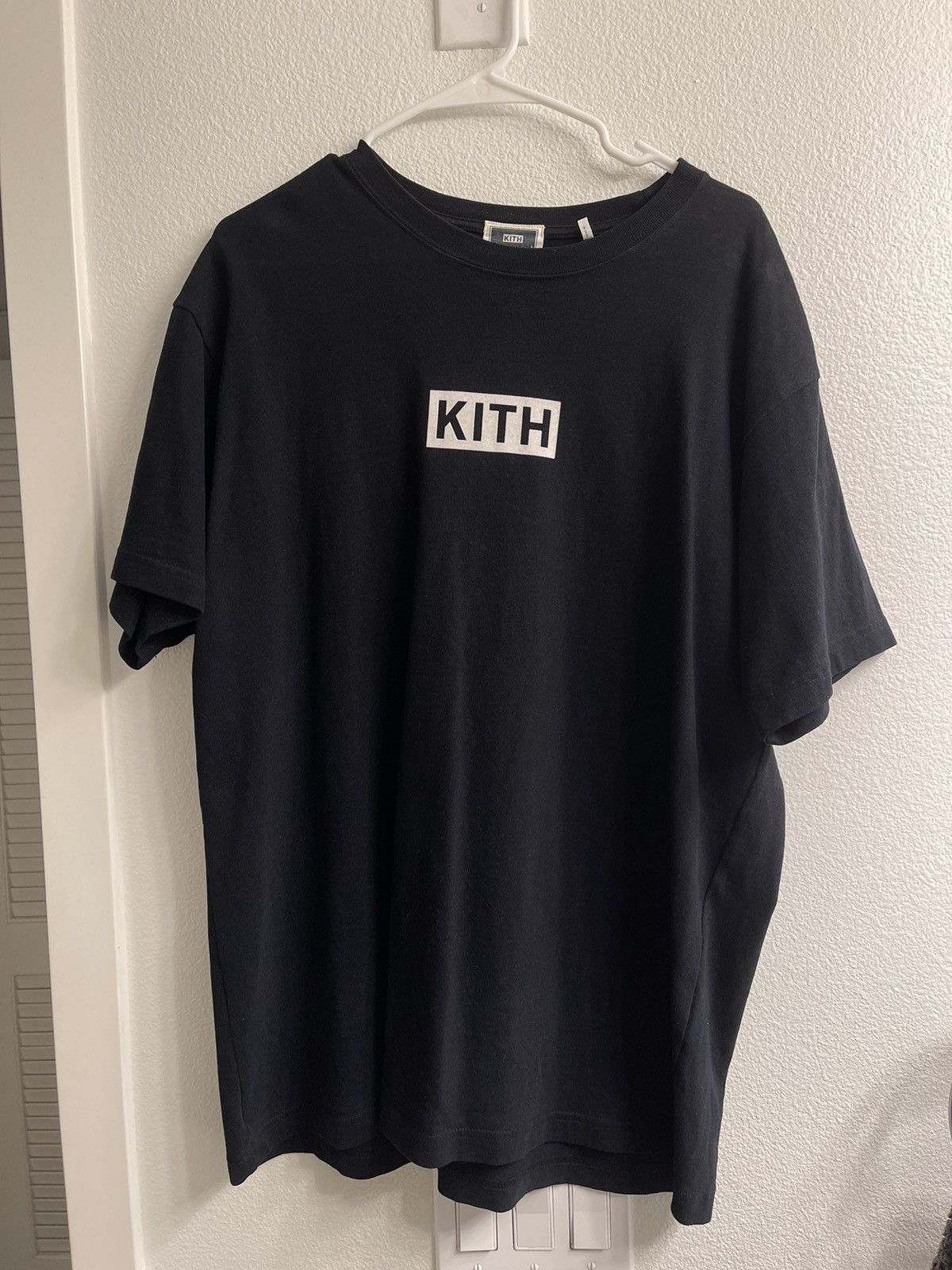 Kith Kith Box Logo Tee Size L | Grailed