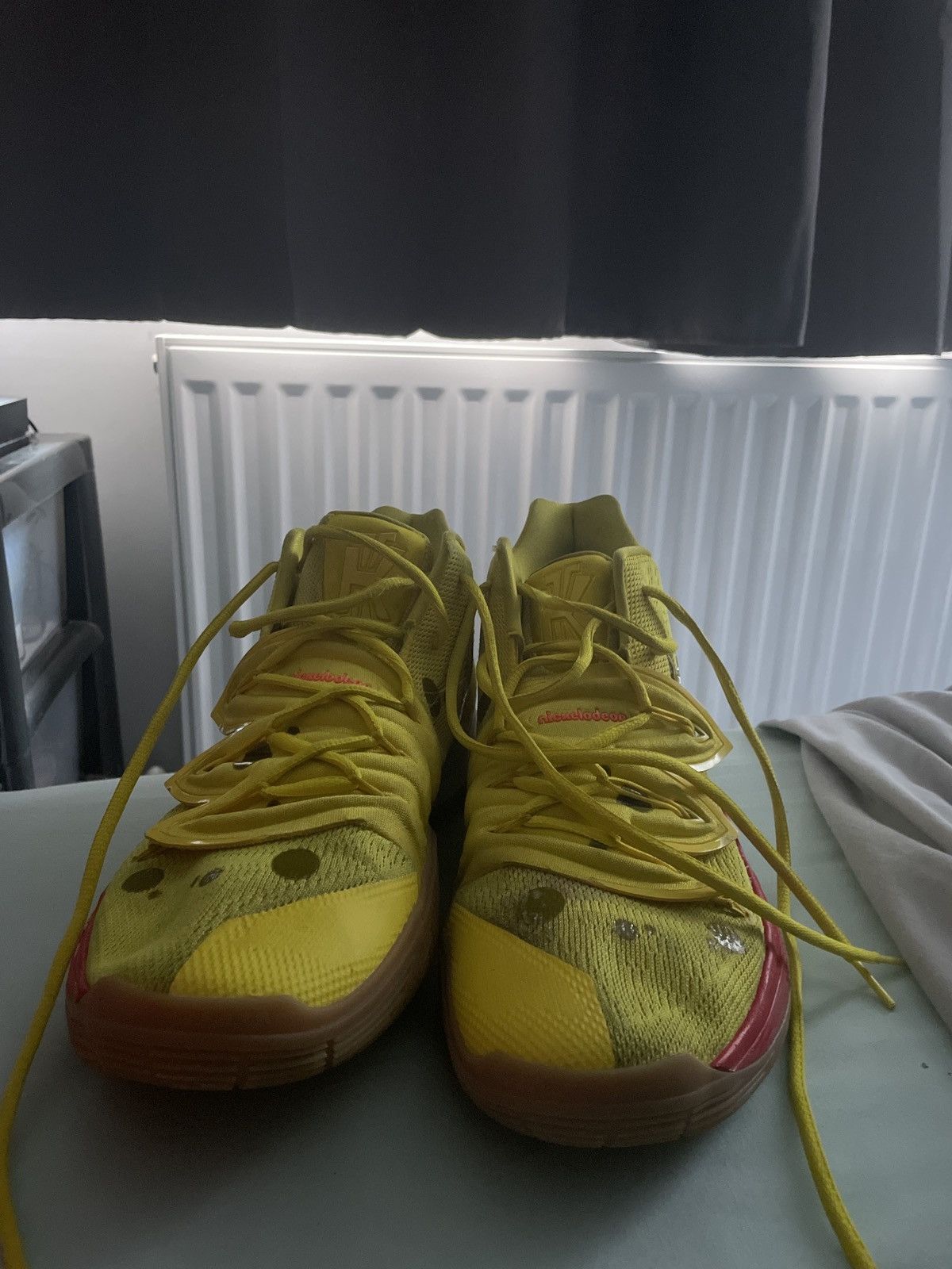 Nike Spongebob Squarepants x Kyrie 5 SpongeBob 2019 | Grailed