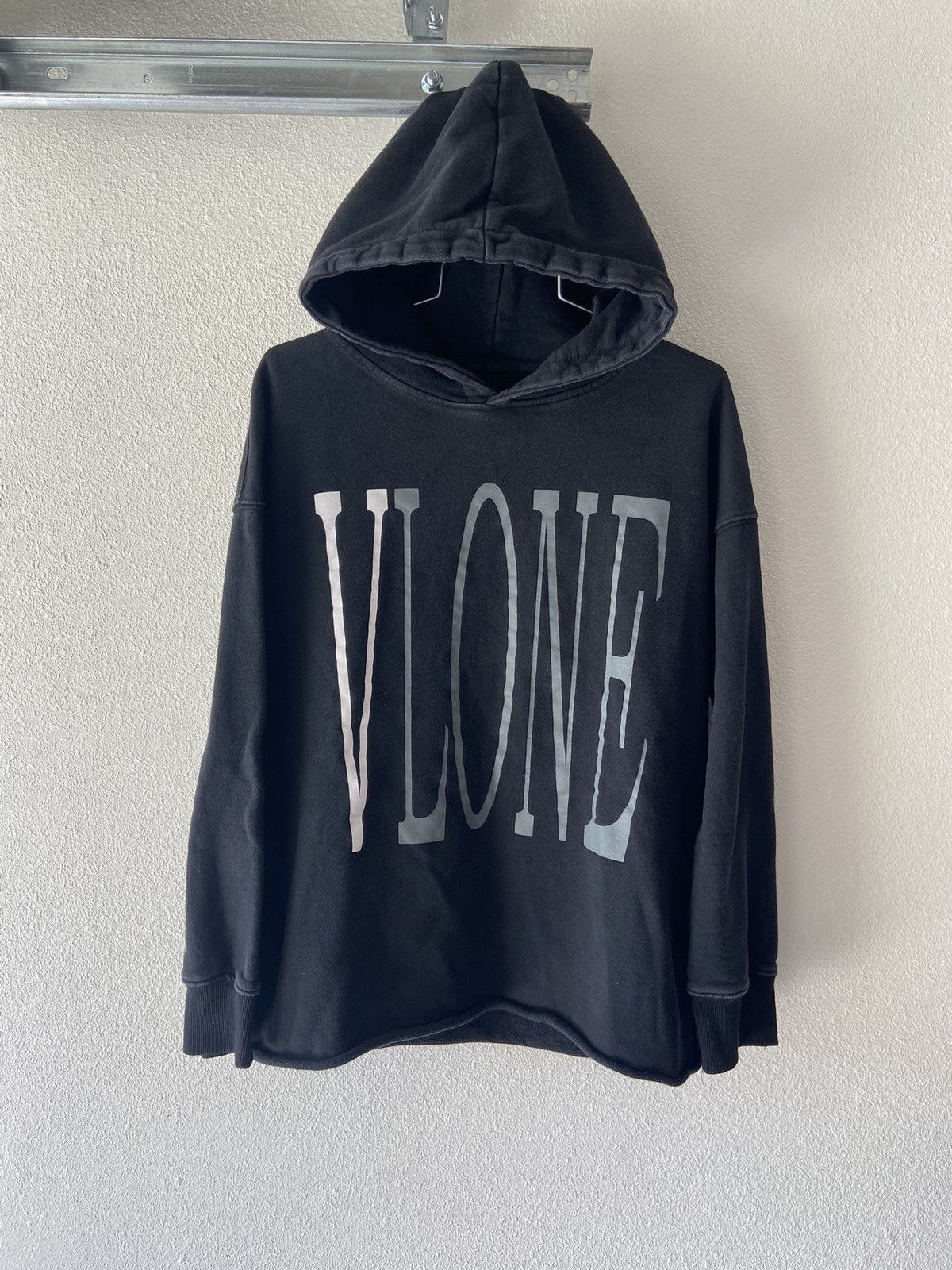 Vlone VLONE Crop Hoodie | Grailed