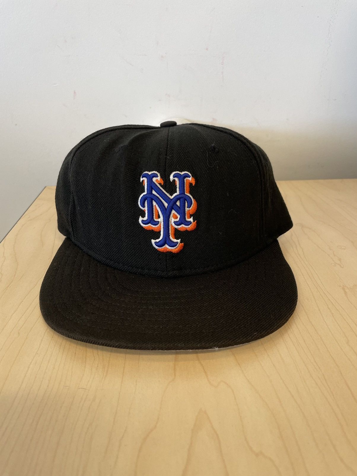 New Era New York Mets Fitted Hay - size 7 | Grailed