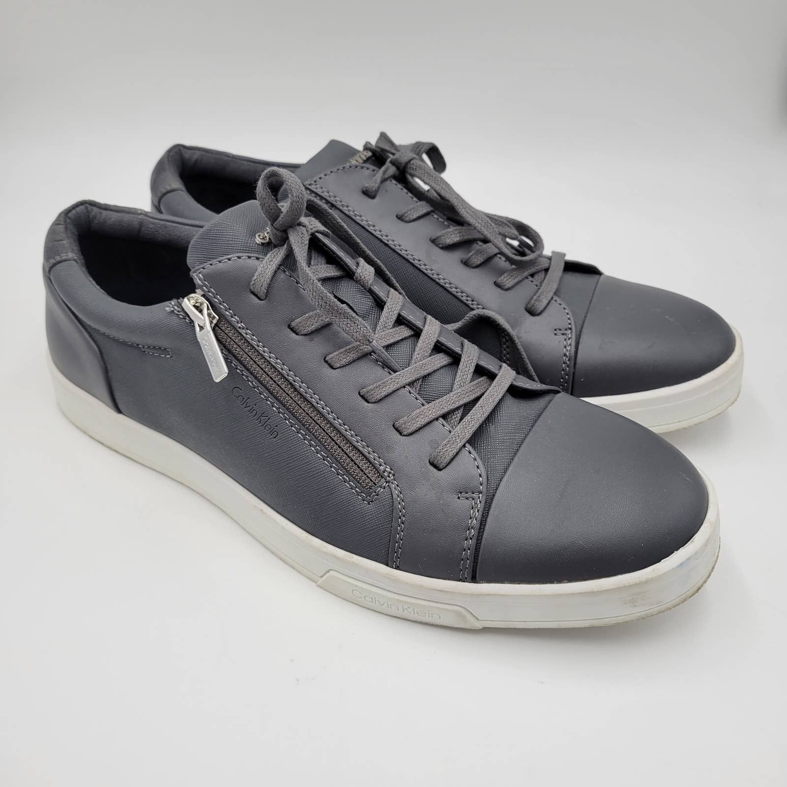 Calvin Klein Men s Calvin Klein Bilton 2 Fashion Sneakers 9176798 10.5 Grailed