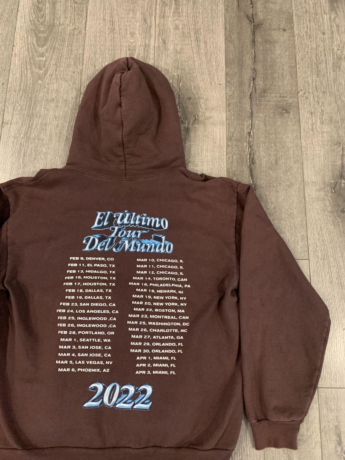 Other × Streetwear × Tour Tee Bad Bunny “El Ultimo Tour Del Mundo” Tour ...