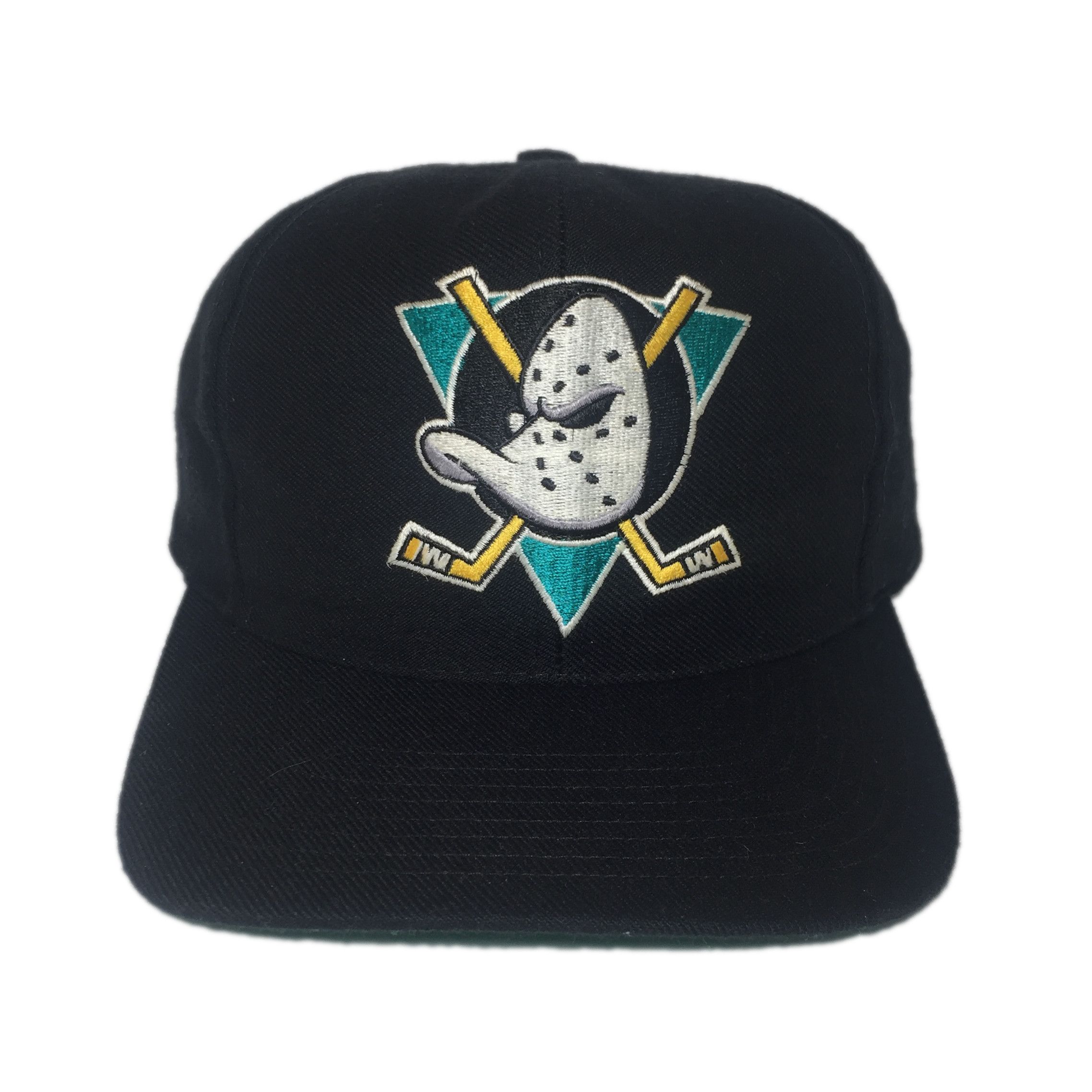 The Mighty Ducks VINTAGE ANAHEIM MIGHTY DUCKS SNAPBACK HAT CAP IN BLACK ...