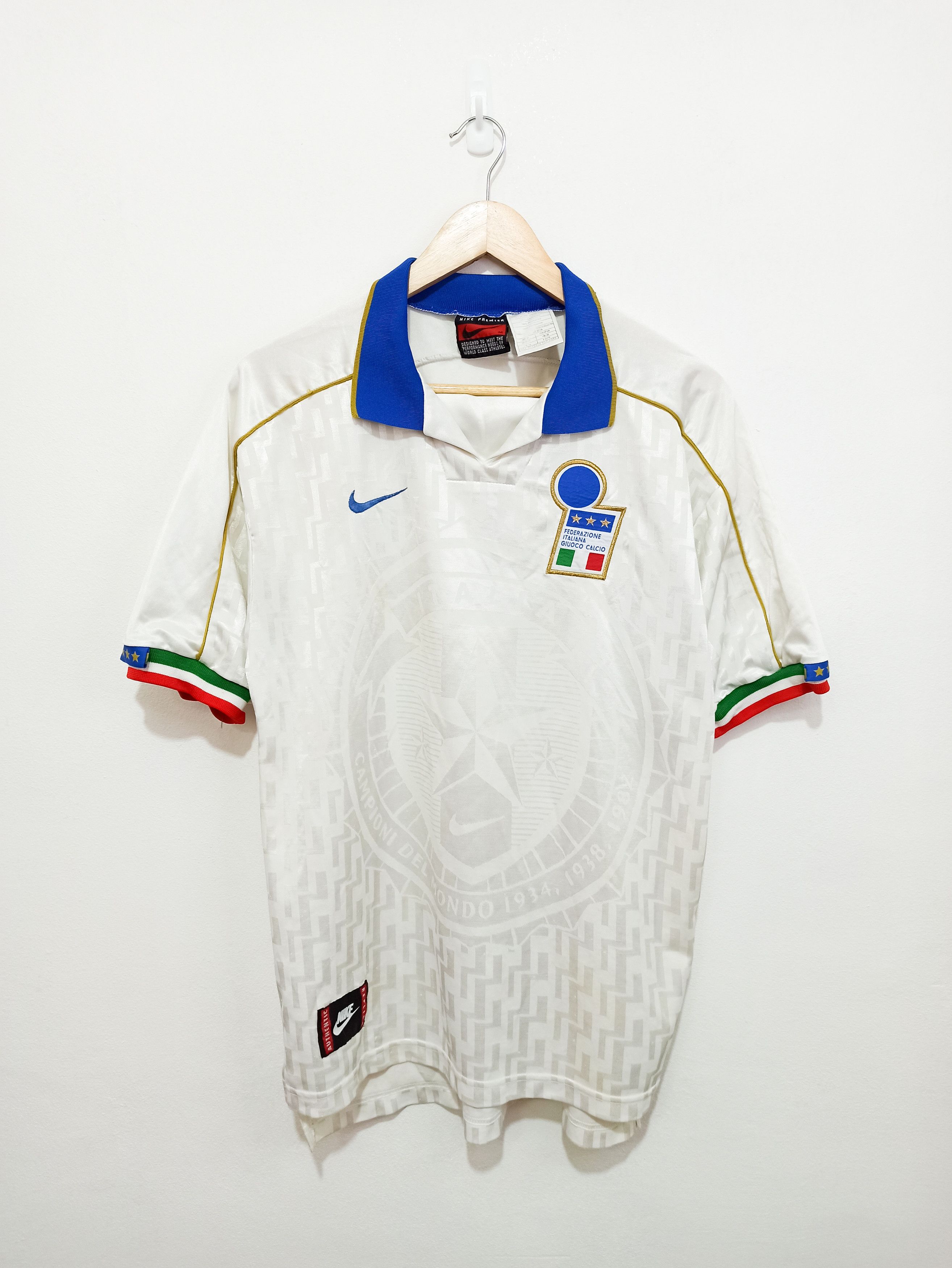 Nike × Vintage 1994/1995 Italy Away Shirt | Grailed