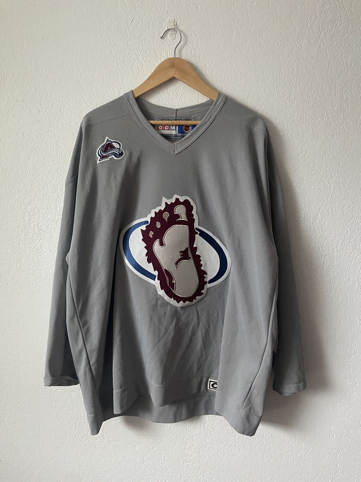 Ccm × NHL × Vintage Vintage 90’s Colorado Avalanche Bigfoot Jersey ...