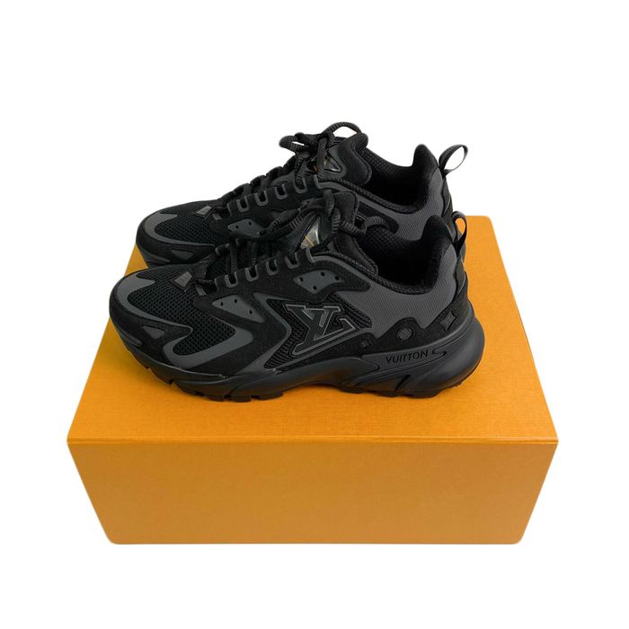Louis Vuitton Louis Vuitton Runner Tactic sneakers (lv22082001) | Grailed
