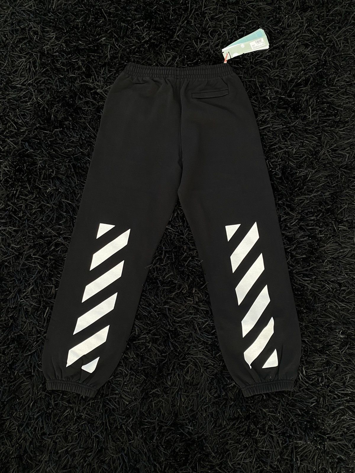 Off-White Off-White Sweatpants | Grailed