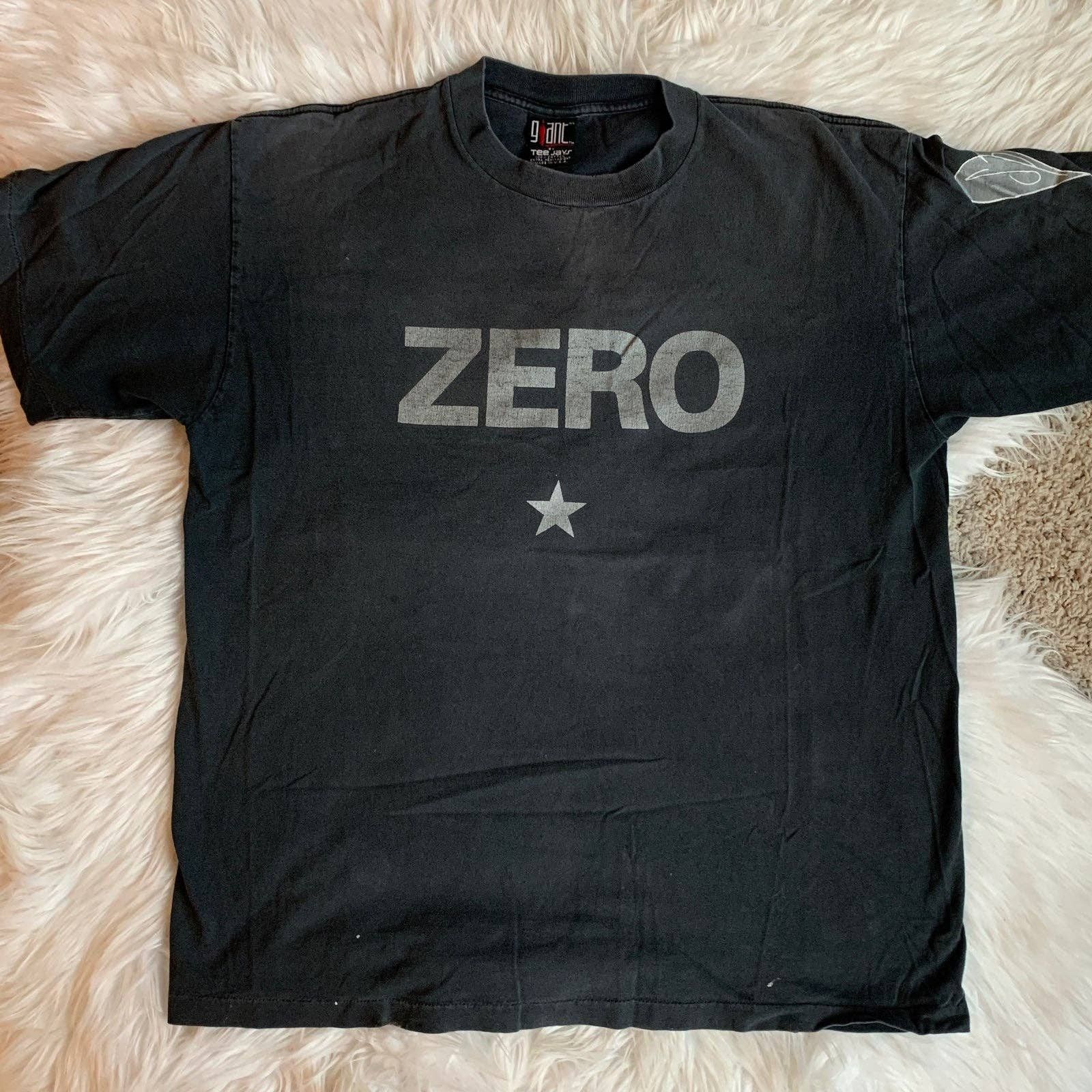 Giant VTG 90s Smashing Pumpkins ZERO T Giant tag | Grailed