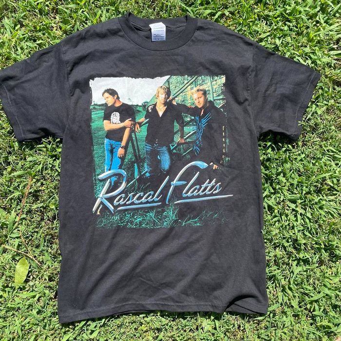 Vintage Vintage y2k rascal flatts tour t shirt delta pro weight M | Grailed