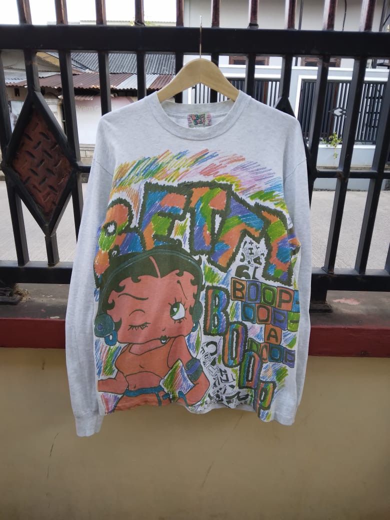 Cartoon Network × Fruit Of The Loom × Vintage Crewneck Betty Boop ...