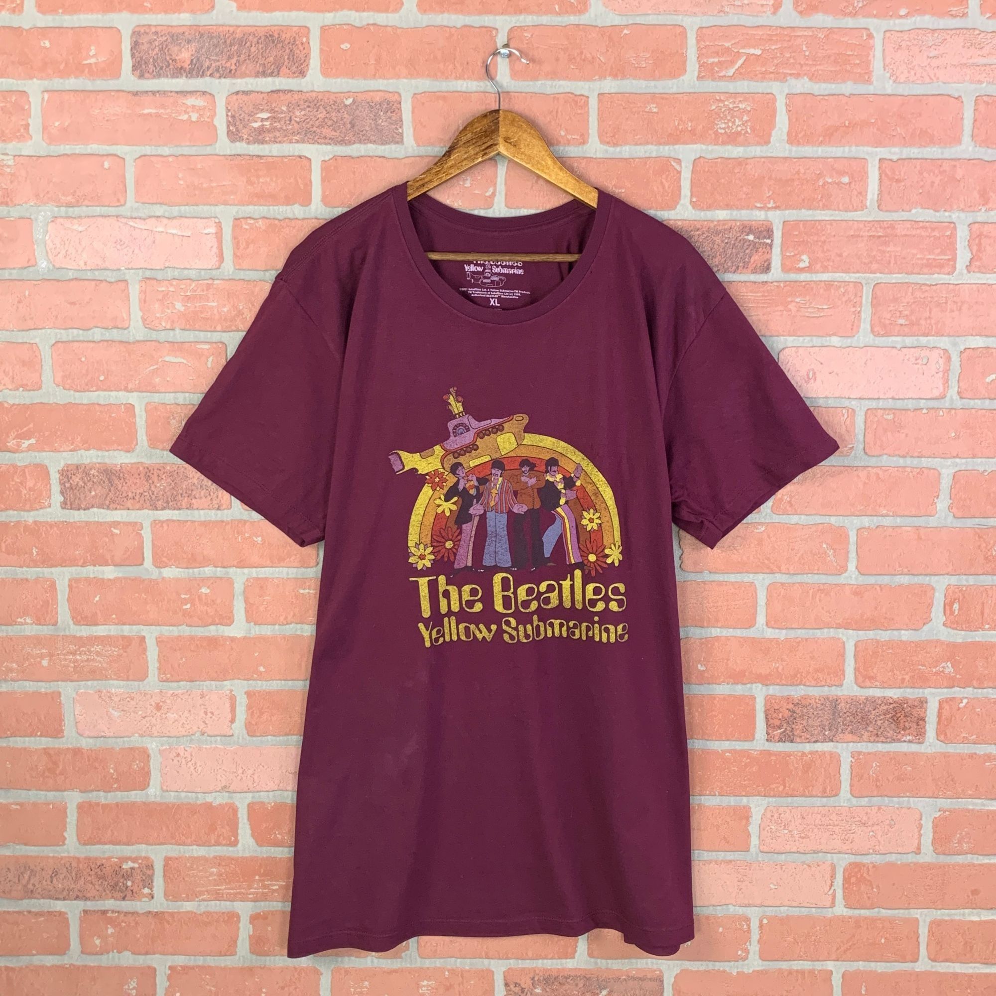 Band Tees × Other × Streetwear The Beatles Yellow Submarines Logo ...