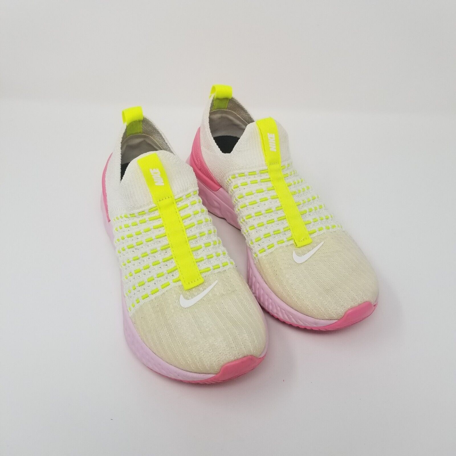 Nike Nike React Phantom Womens 7 Run Flyknit 2 Running CZ7991-100 | Grailed