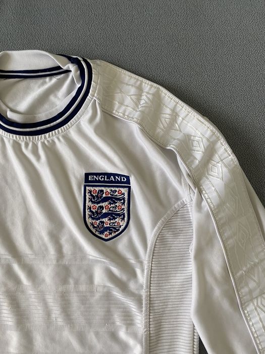 Vintage Vintage Umbro England 2000 longsleeve jersey | Grailed