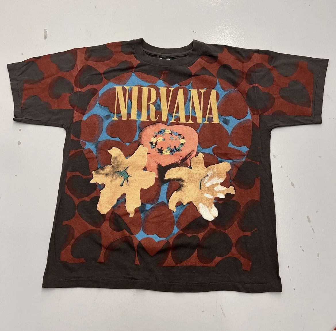 Giant Nirvana Vintage Vintage Nirvana Heart Shaped Box Aop Single
