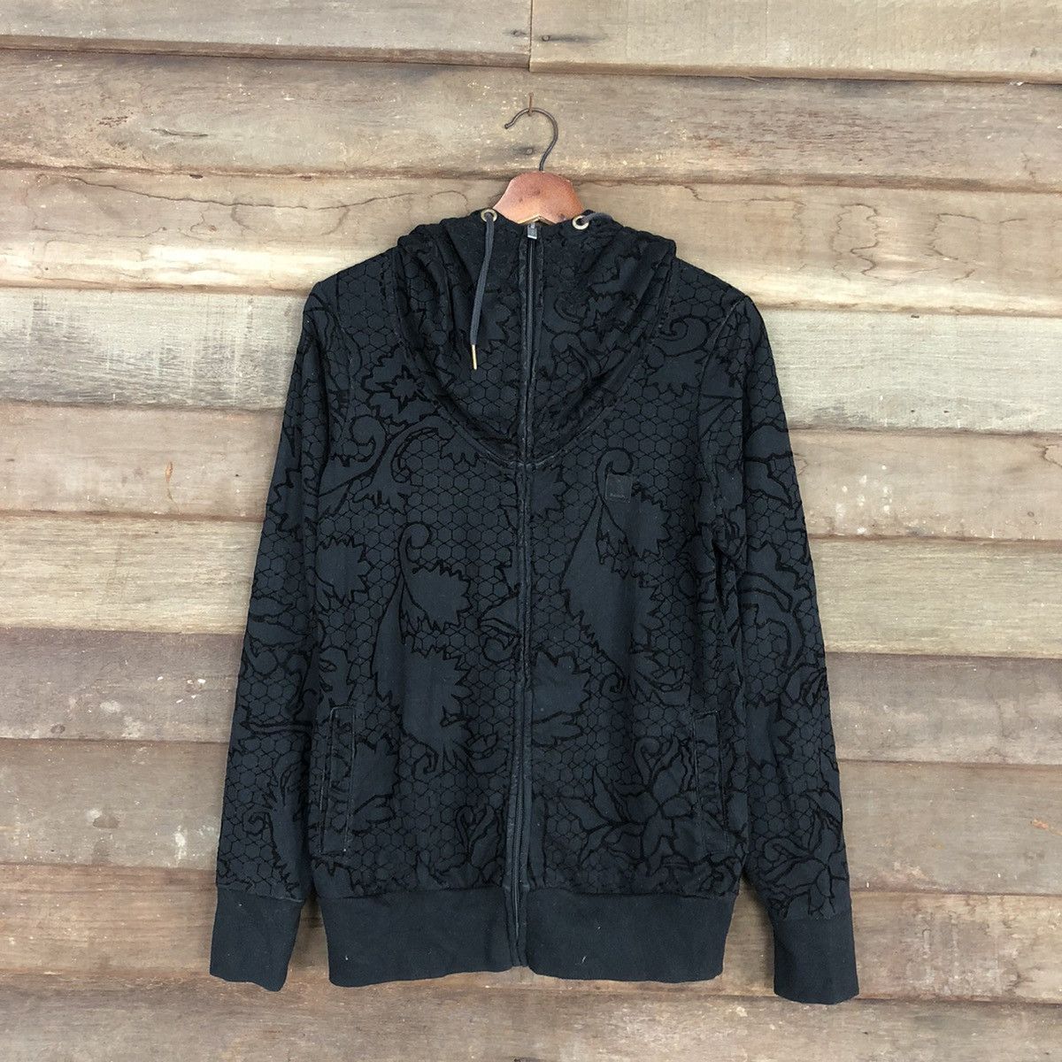 Bench × Streetwear × Vintage Bench Vintage Hoodie Sweatshirt Art ...