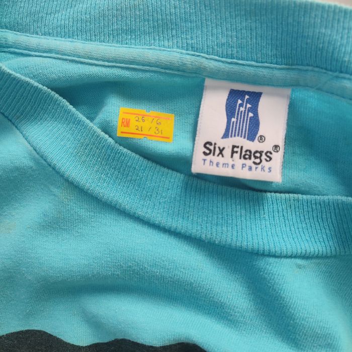 Vintage 90's Six Flags Cartoon Disney Tshirt | Grailed