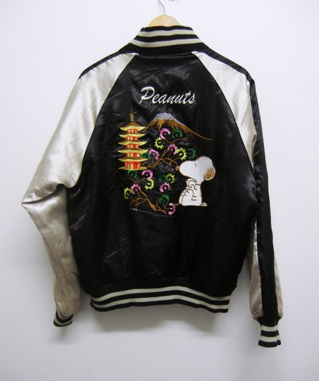 Cartoon Network × Peanuts SUKAJAN PEANUTS SNOOPY SATIN JACKET JAPAN SZ ...
