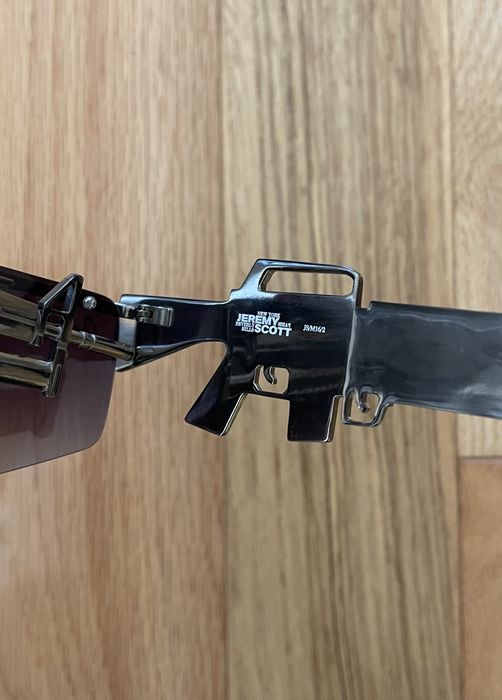 Linda Farrow SS2013 Jeremy Scott x Linda Farrow M16 Rifle Sunglasses ...