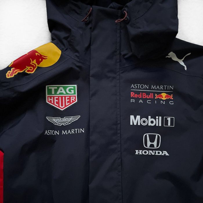 Puma Aston Martin Red Bull Racing Team F1 Mens RAIN Jacket | Grailed