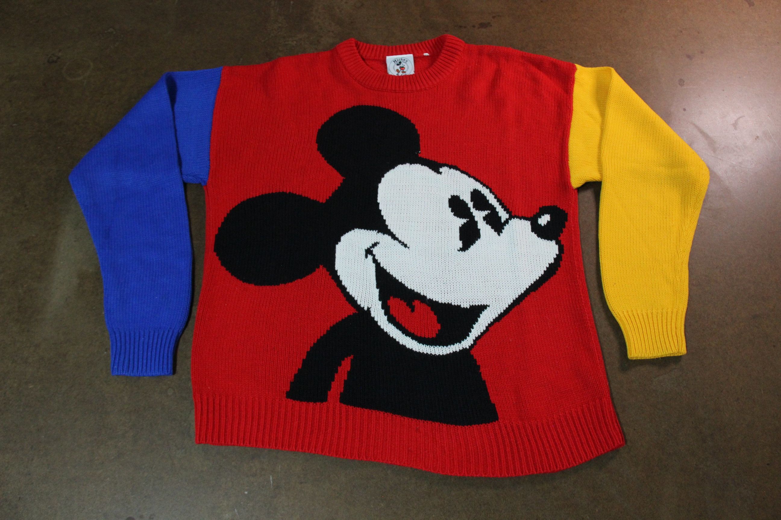 Mickey And Co × Mickey Mouse × Vintage Vintage Mickey Mouse & Co Big ...