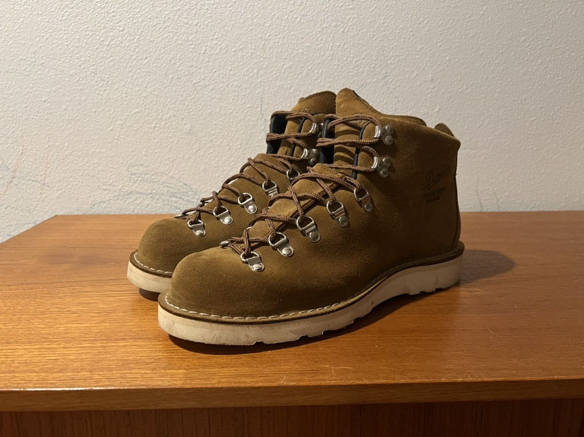 Danner Danner Boot Mountain Light Pettygrove | Grailed
